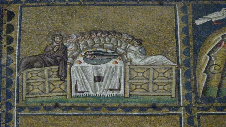 Facing the People, or Facing the Altar? | Catholic Answers Magazine