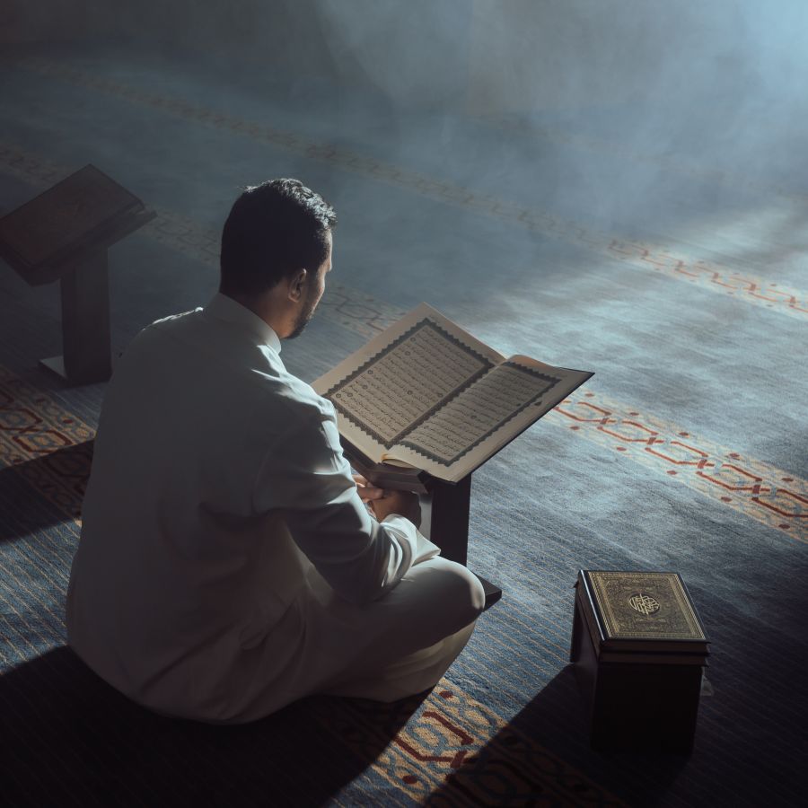 A Muslim Finds Jesus Christ | Catholic Answers Magazine