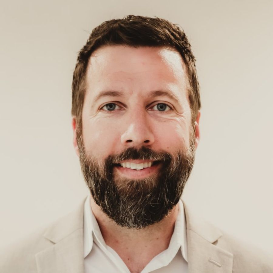 John Finley's Instagram, Twitter & Facebook on IDCrawl